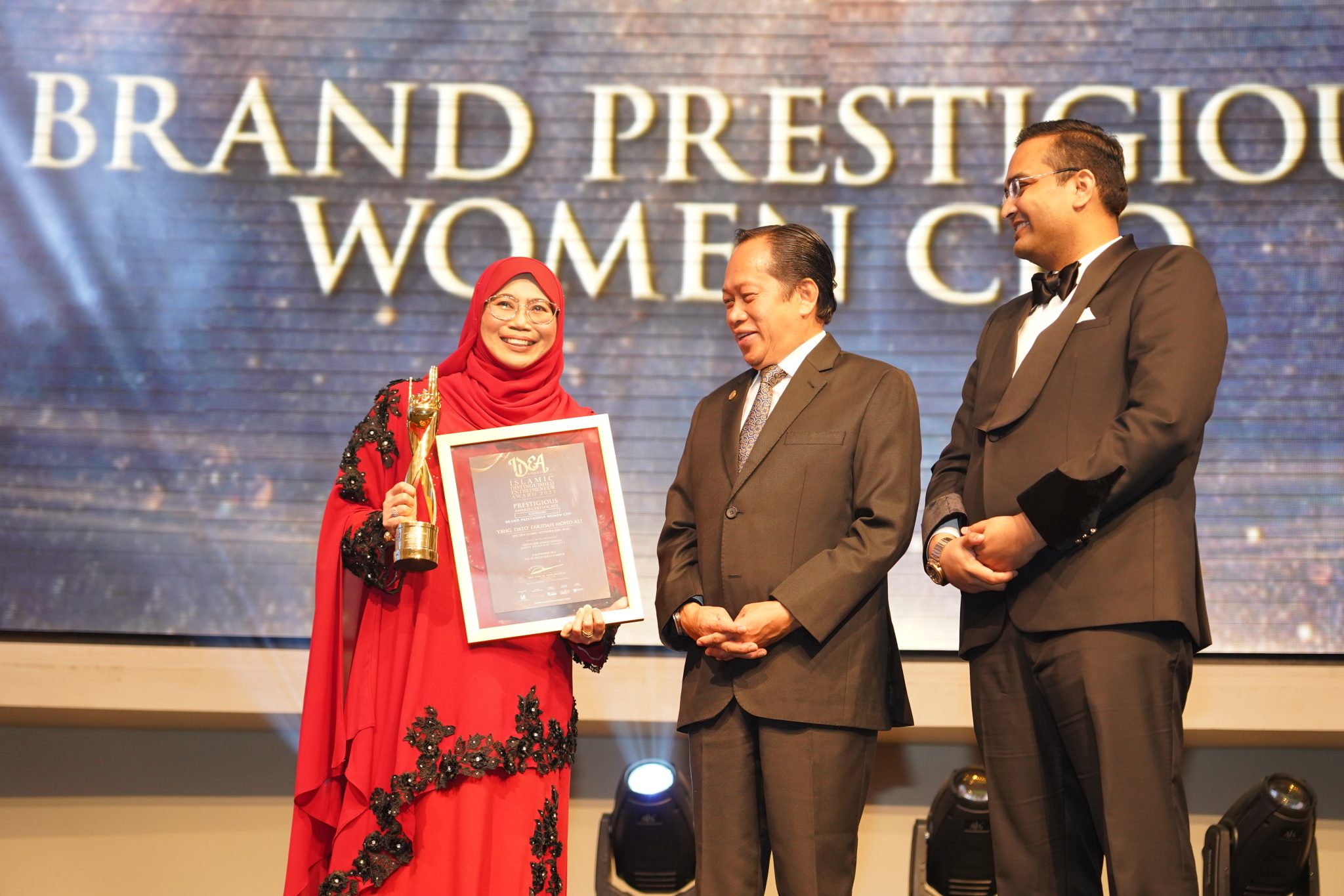 From Teacher to a Millionaire, Now Helping Entrepreneurs Create RM 10K ...